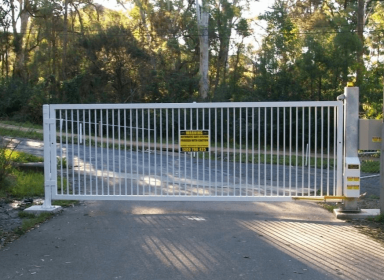 Smart Swing Gate System - High-Speed, Automated, Secure Access Control ...